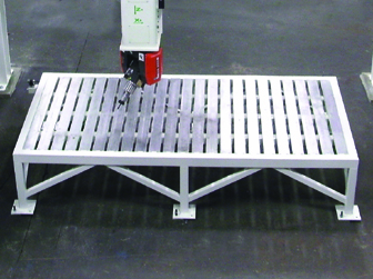 Quintax - Steel Slat Table